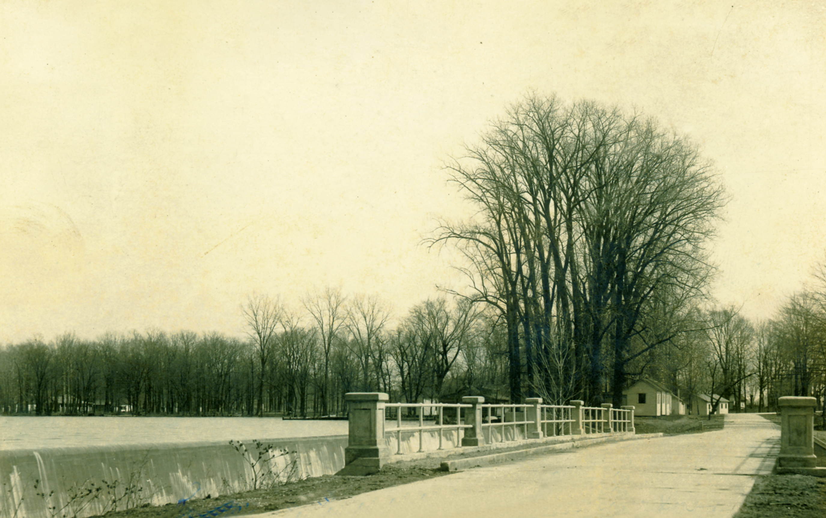 Bulkhead Bridge – Vintage Postcards of Indian Lake, Ohio